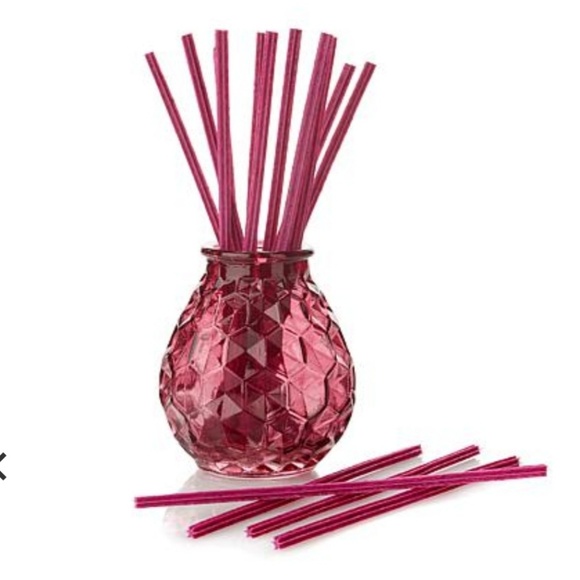 Joy Mangano | Accents | Joy 0 Piece Forever Fragrant Diamond Vase Set ...